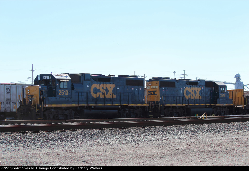 CSX 2513 2515